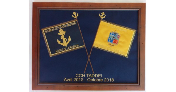 Cadre Fanion Compagnie ou régiment recto/verso brodé en format A3